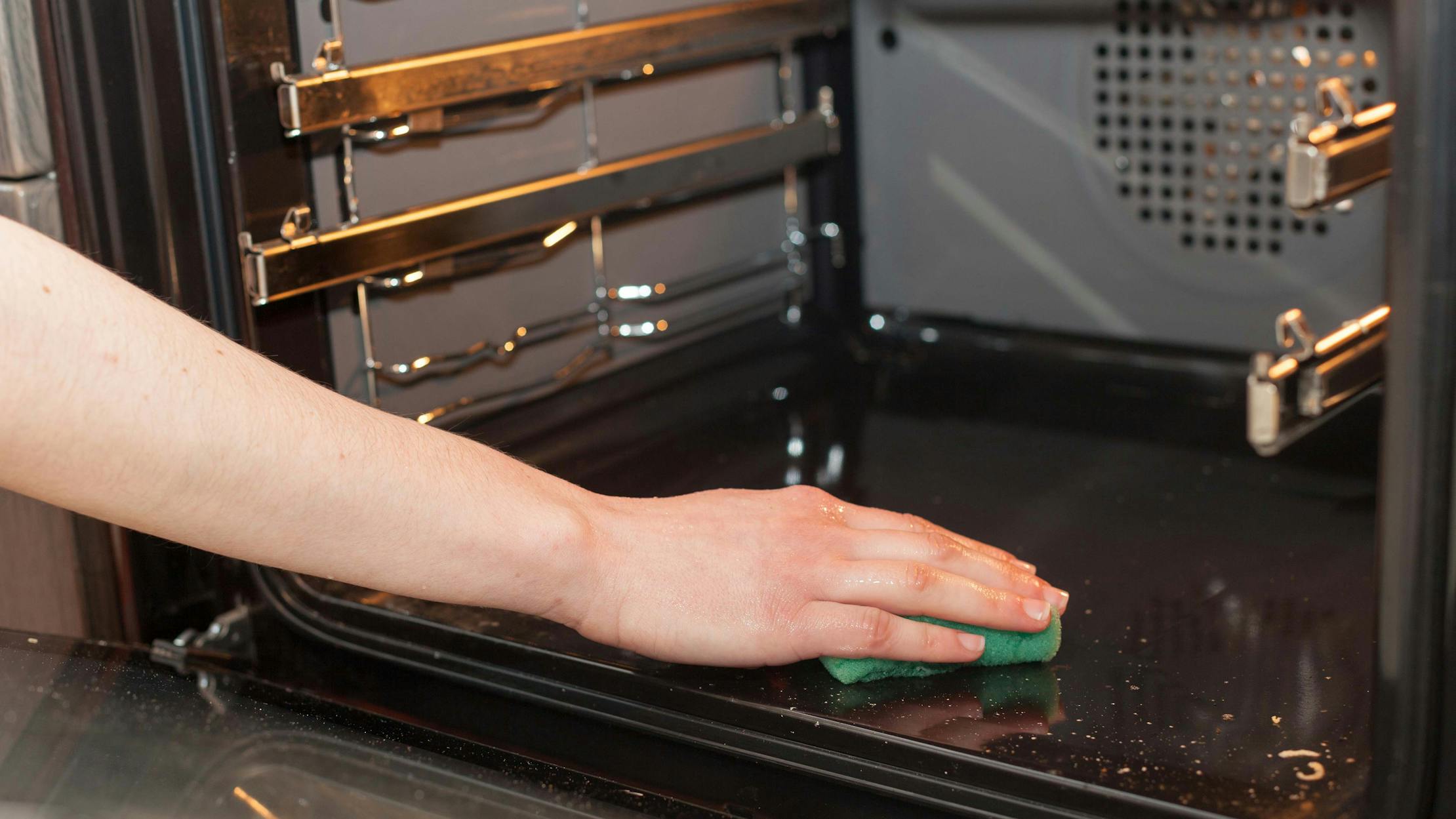 Pyrolytic, Catalytic or Steam Clean Ovens?